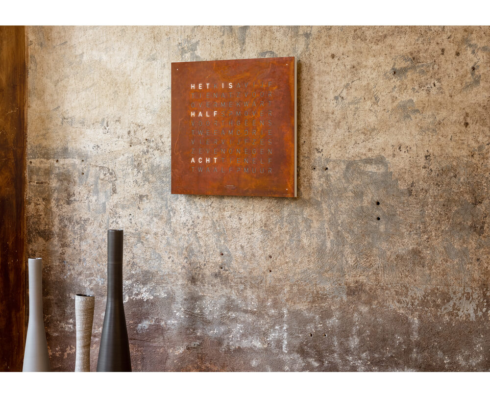 Qlocktwo Classic Creator's Edition klokken (45 cm) | Gerritsma Interieur